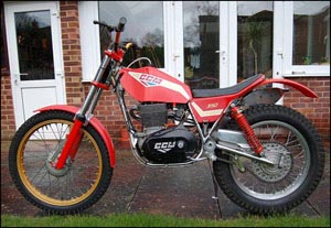 Some Great Classic Motorcycles at CustGP